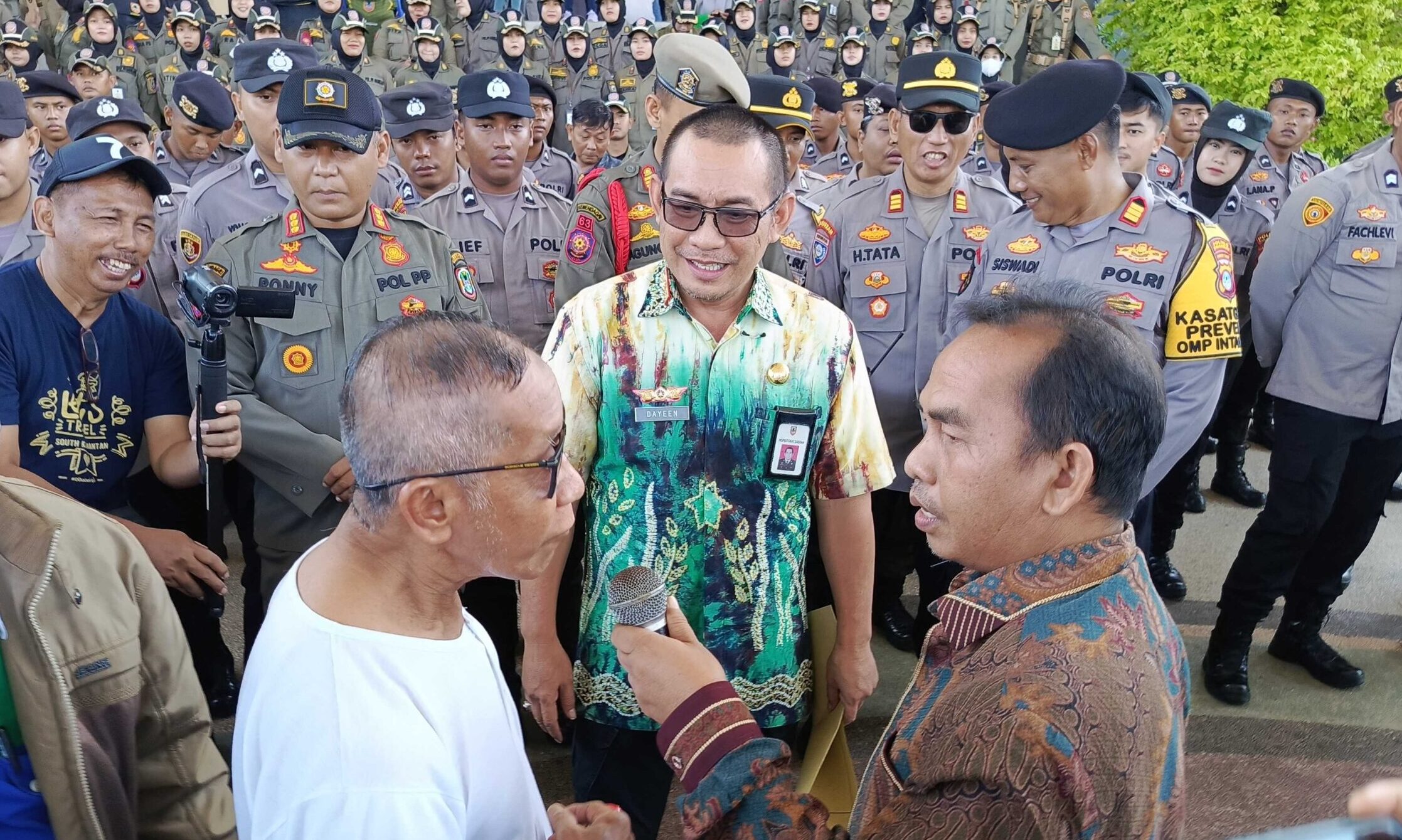 Polemik Pengusiran Guru oleh Kadisdik Kalsel Muhammadun, LSM Gabungan ...